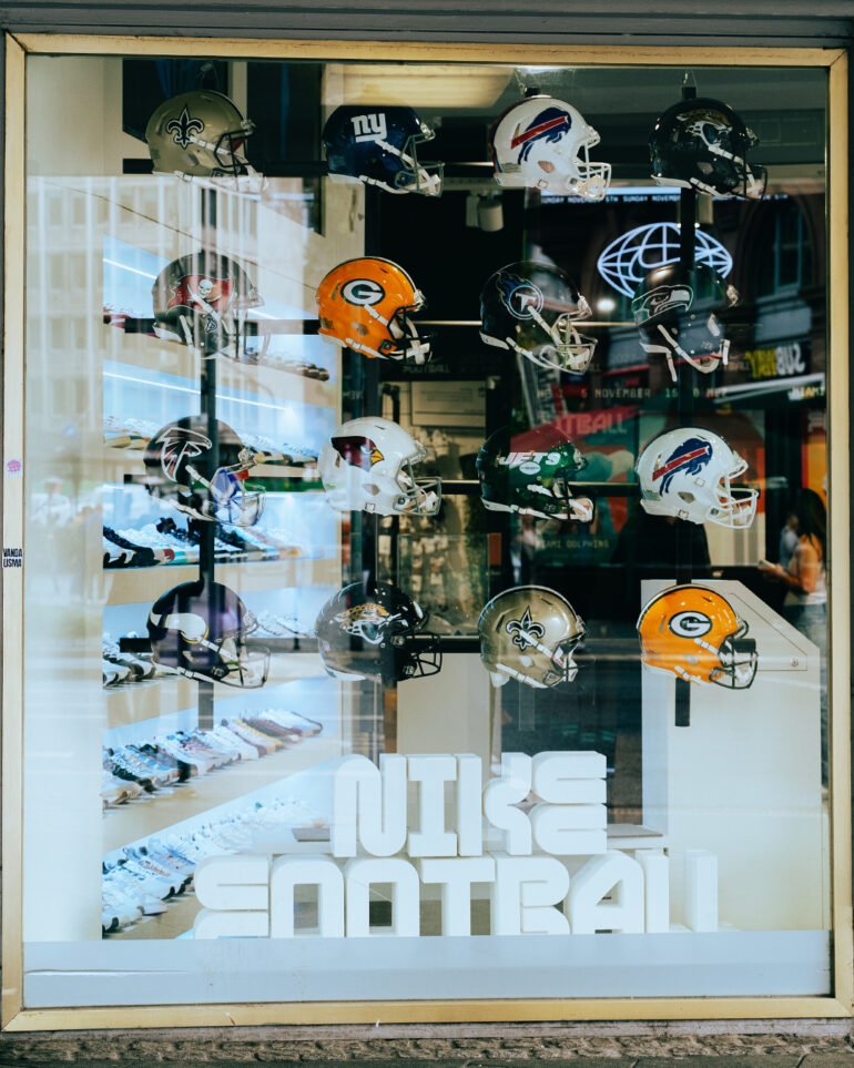 Unser NFL Store Takeover! | 43einhalb blog 👟
