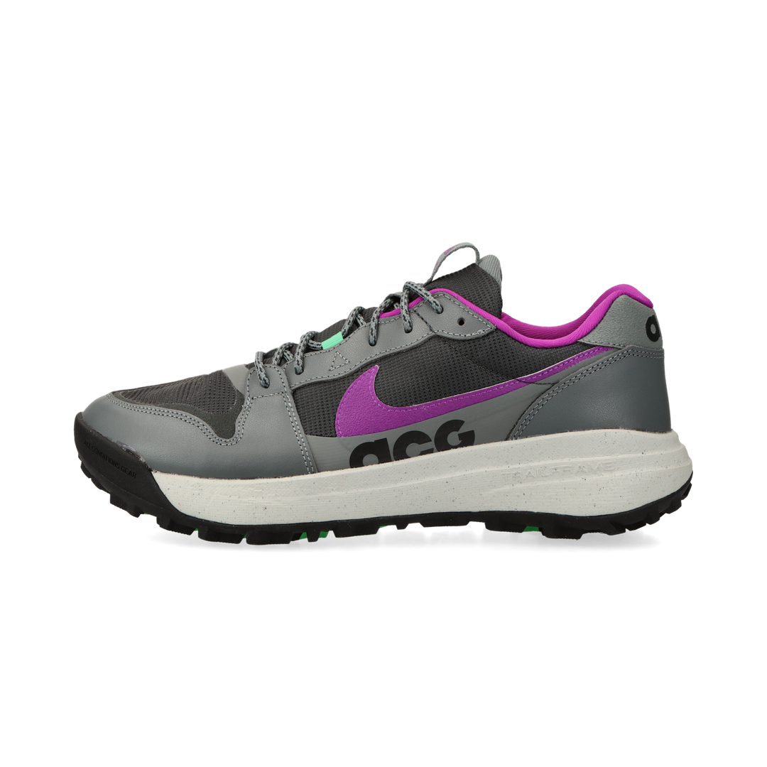 Nike ACG Lowcate (grau / lila) | 43einhalb Sneaker Store