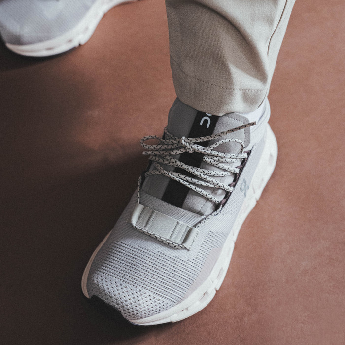 On Cloudnova (pearl / shell) | 43einhalb Sneaker Store