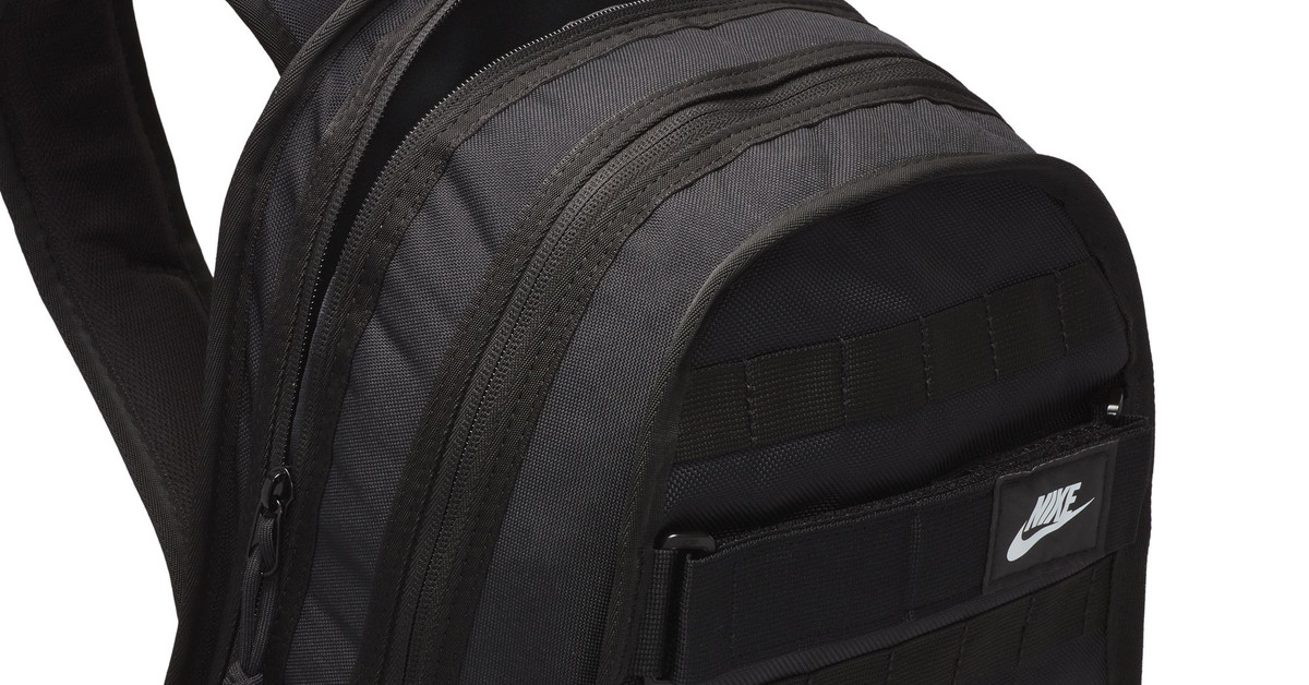 Nike Sportswear RPM Backpack (black) | 43einhalb Sneaker Store