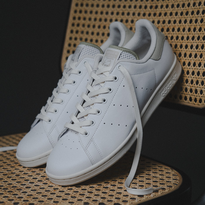 adidas Stan Smith (cloud white / core black / putty grey) | 43einhalb ...