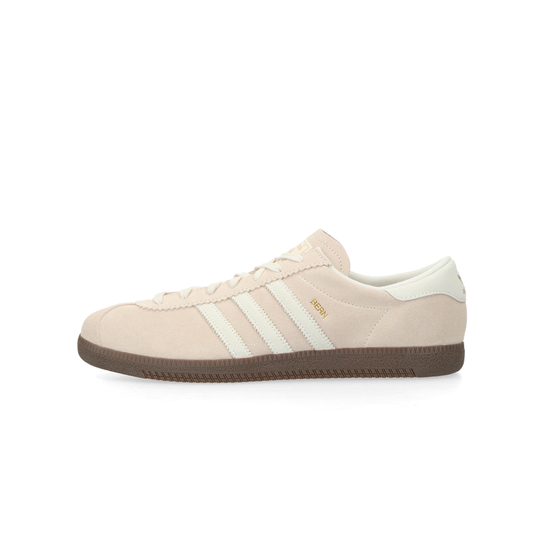 adidas Bern W (wonder white / off white / gum) | 43einhalb Sneaker Store