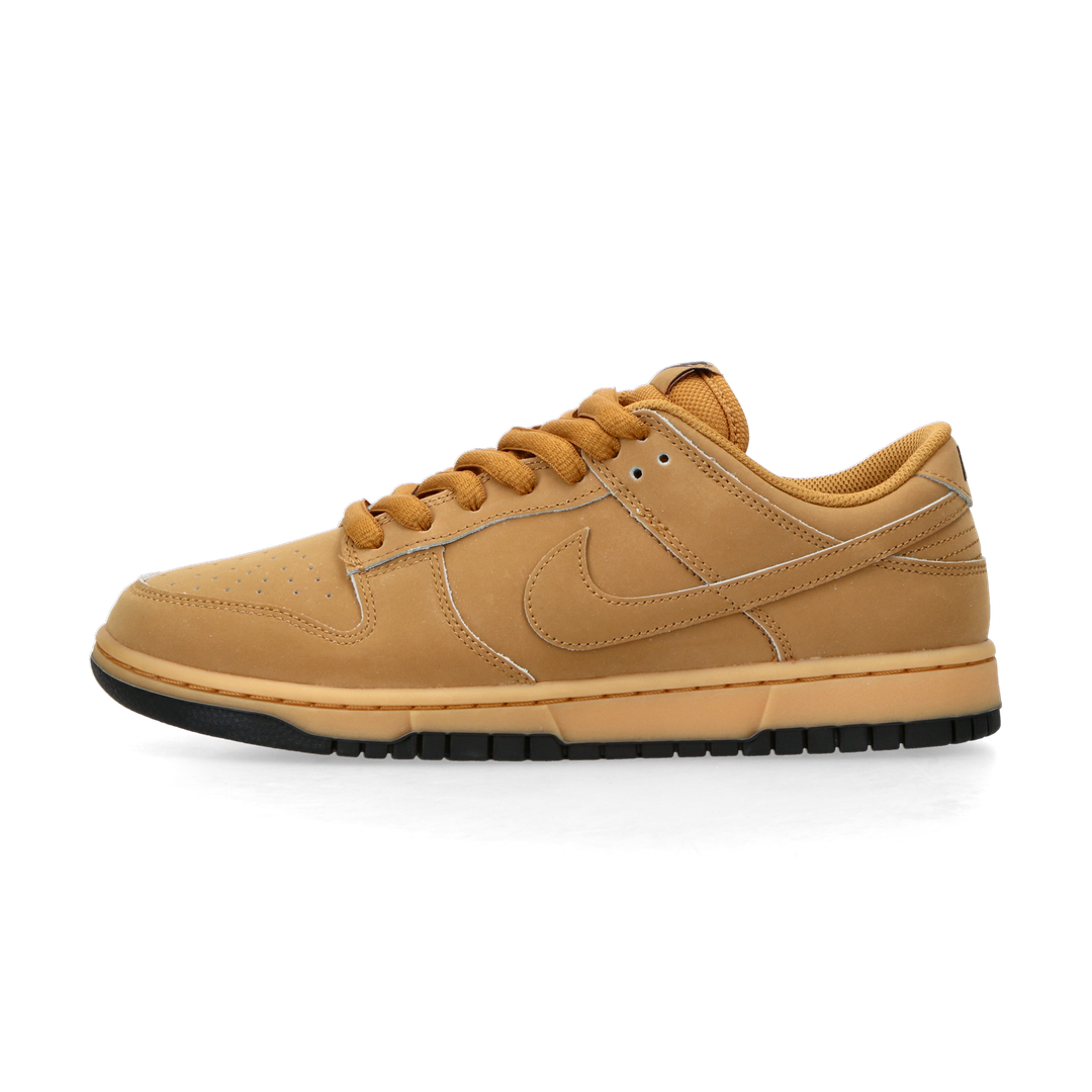 Nike Dunk Low Retro SE Wheat Gum (wheat / wheat / gum yellow / black ...