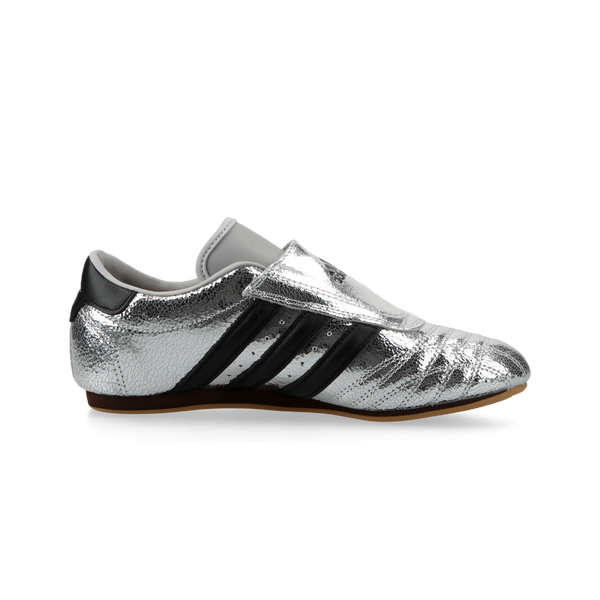 adidas Taekwondo W (silver metallic / core black / gum) | 43einhalb ...