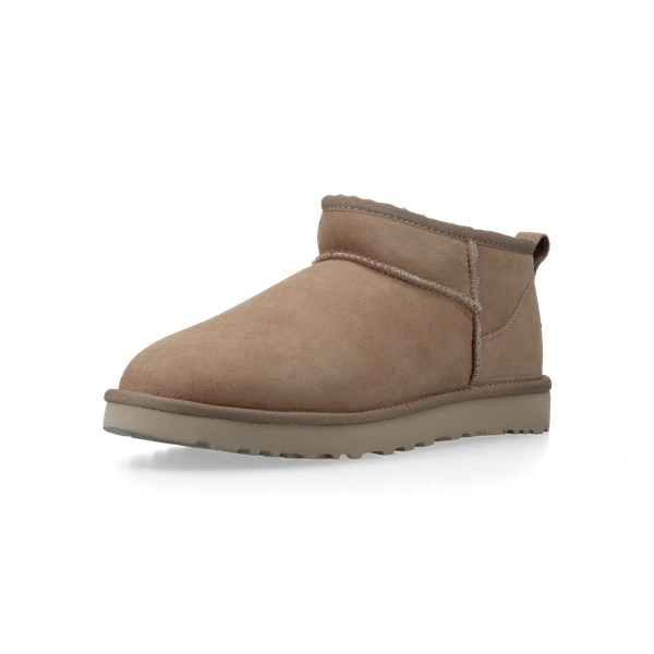UGG W Classic Ultra Mini Sand | 43einhalb Sneaker Store