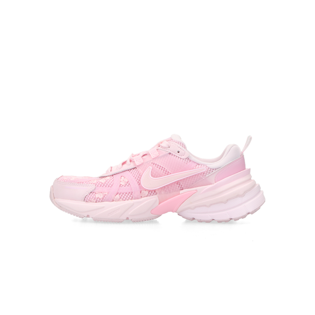 Nike W V2K Run (pink foam / arctic pink) | 43einhalb Sneaker Store