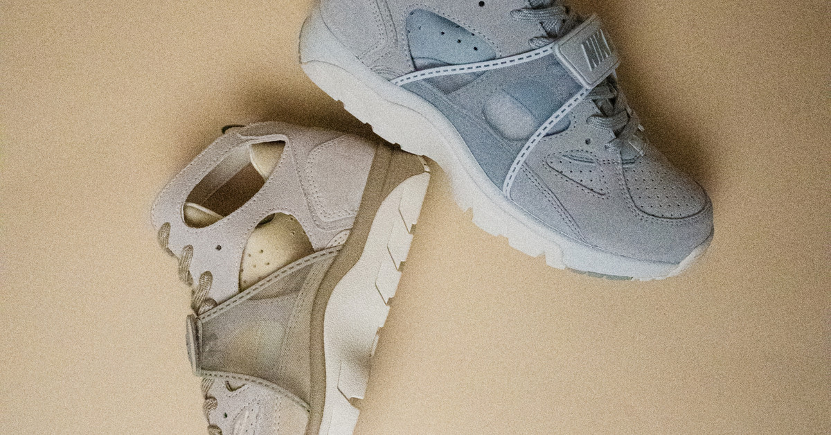 Nike Air Trainer Huarache (blue tint / lt armory blue / summit white ...
